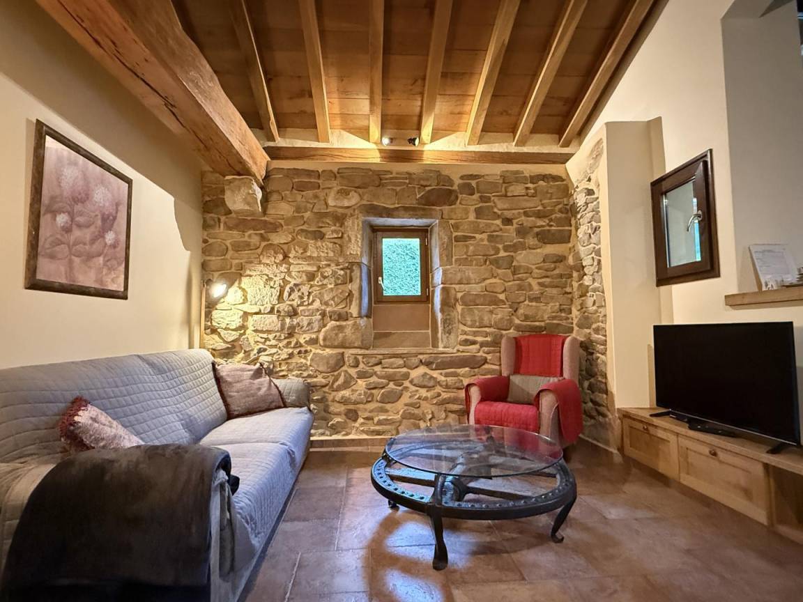 81 M² Gîte ∙ 2 Chambres ∙ 4 Personnes - Espelette