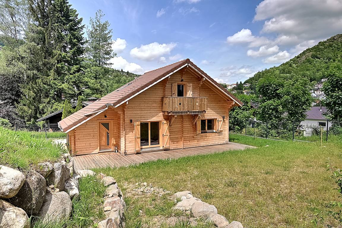 90 M² Chalet ∙ 4 Chambres ∙ 8 Personnes - La Bresse