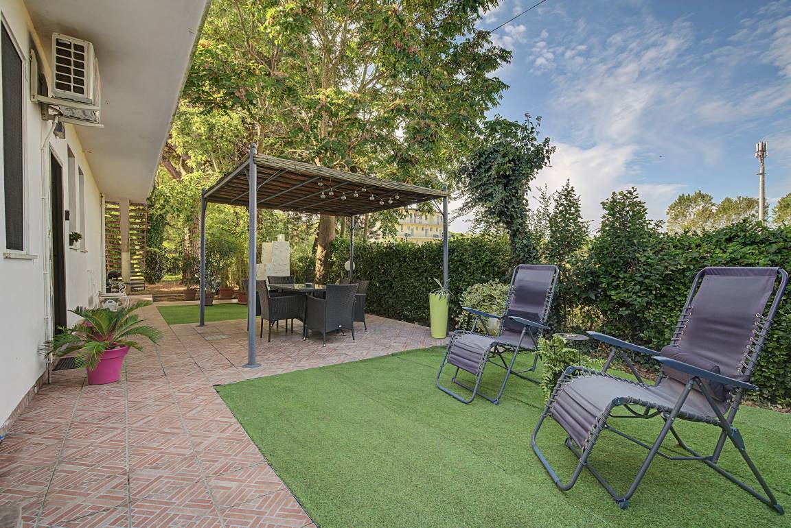 70 M² House ∙ 2 Bedrooms ∙ 5 Guests - Jesolo