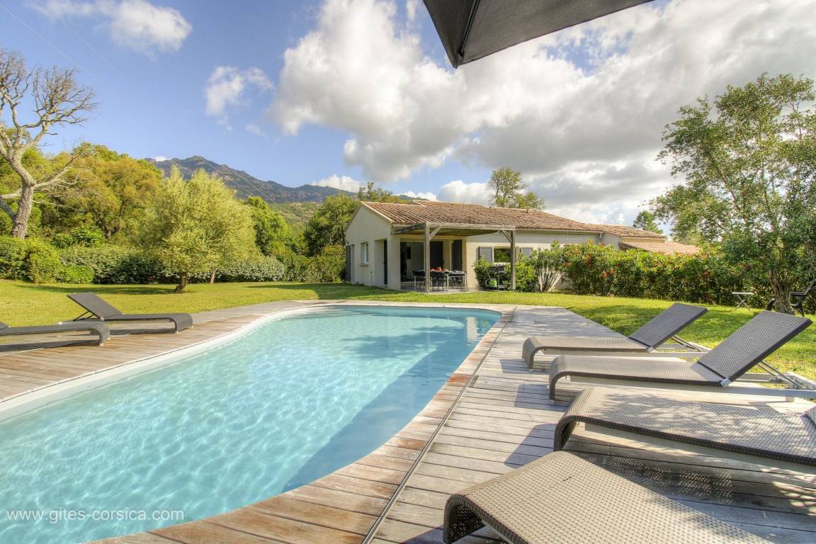 110 M² Gîte ∙ 3 Chambres ∙ 7 Personnes - Plage de Palombaggia