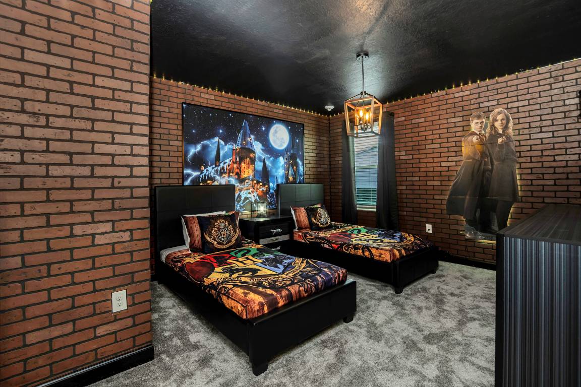 399 M² Ferienhaus ∙ 9 Schlafzimmer ∙ 22 Gäste - Kissimmee, FL