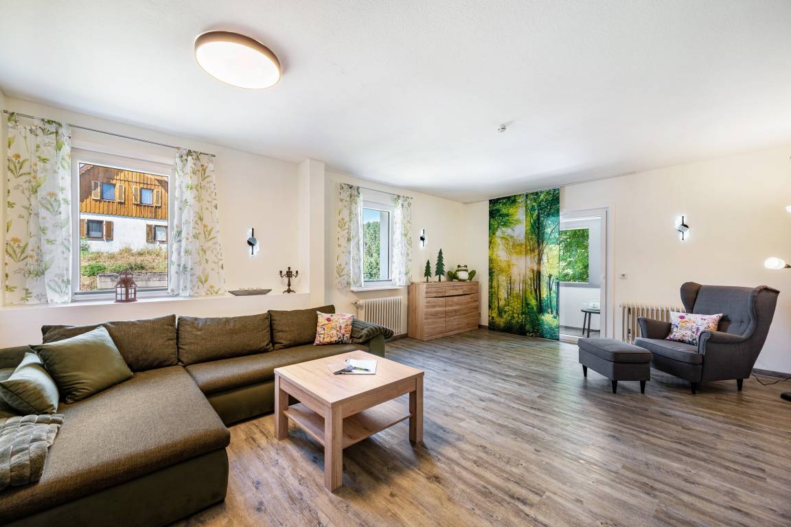 130 M² Ferienwohnung ∙ 3 Schlafzimmer ∙ 7 Gäste - Freudenstadt