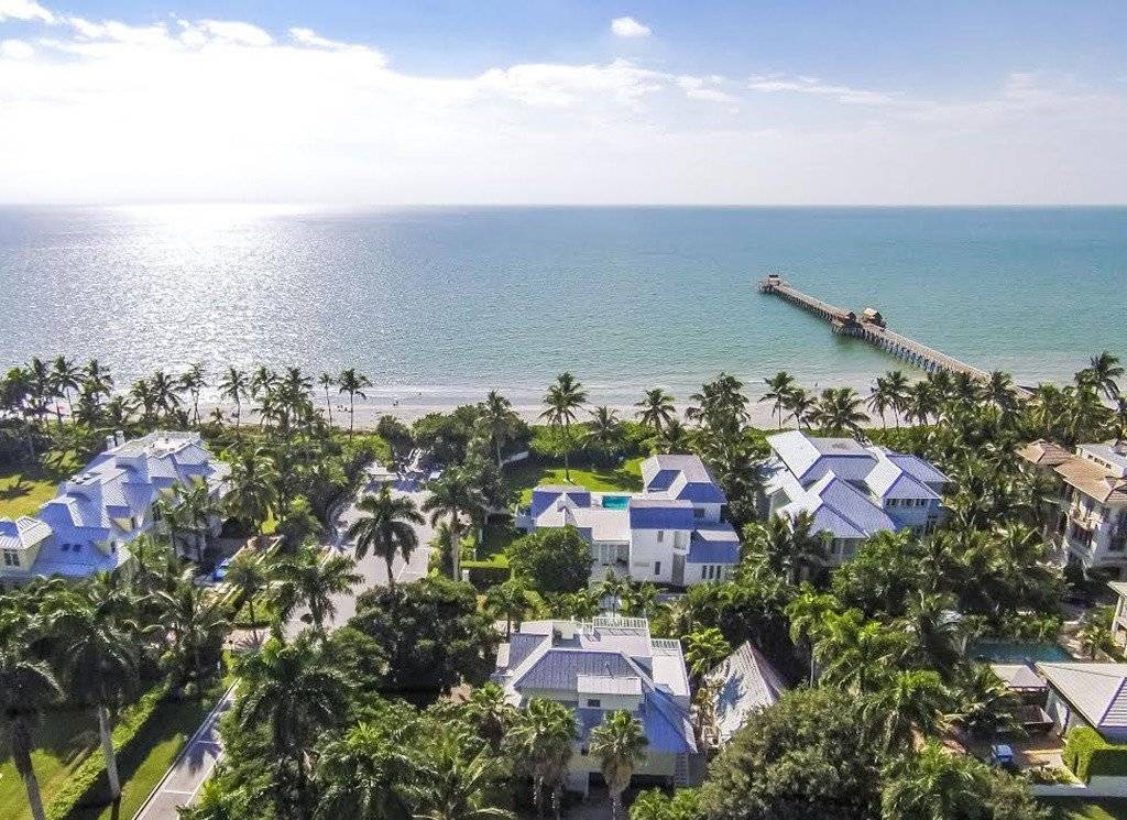 House ∙ 4 Bedrooms ∙ 9 Guests - Naples, FL