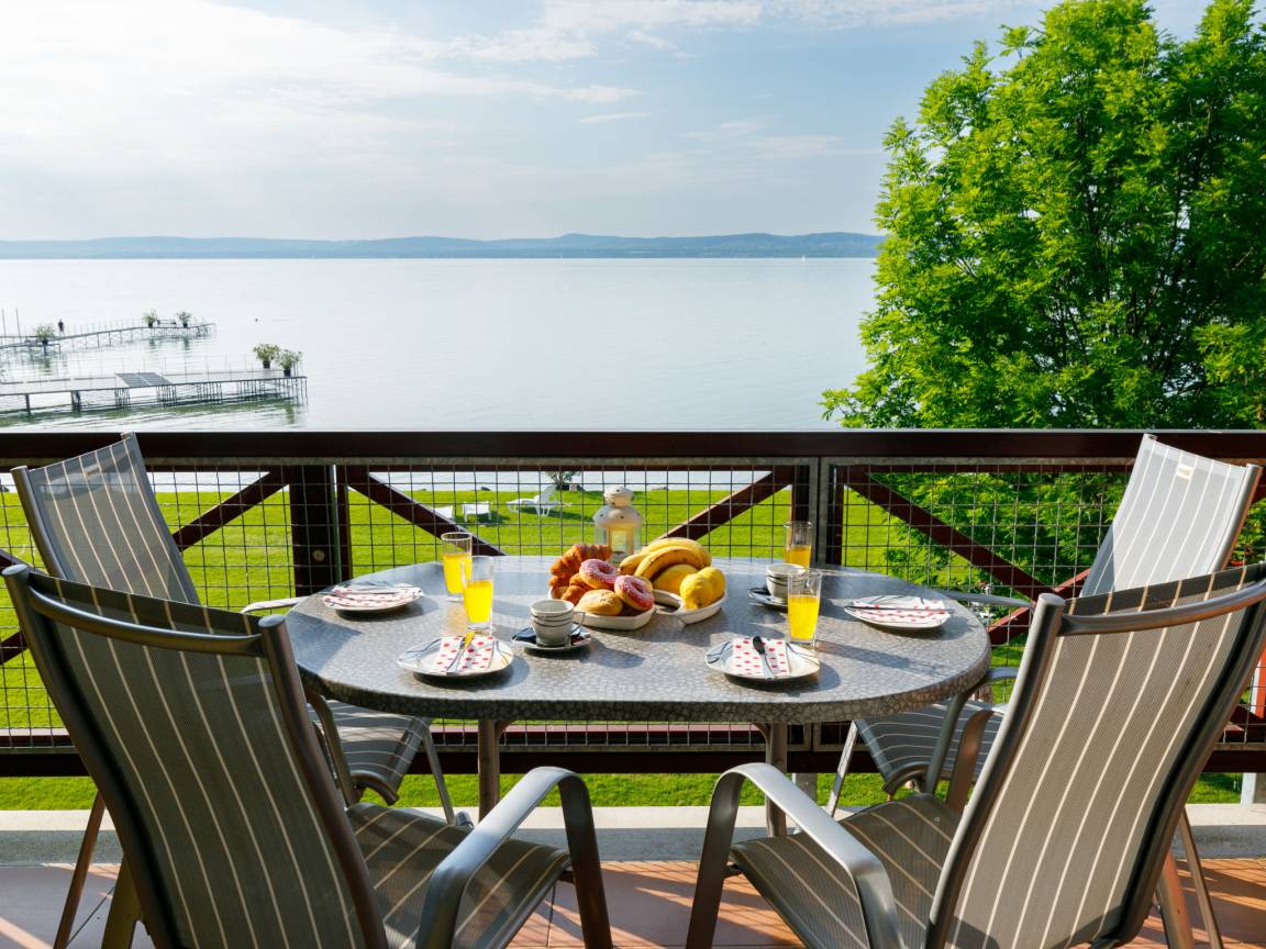 Apartamento ∙ 1 Habitación ∙ 4 Huéspedes - Balatonlelle