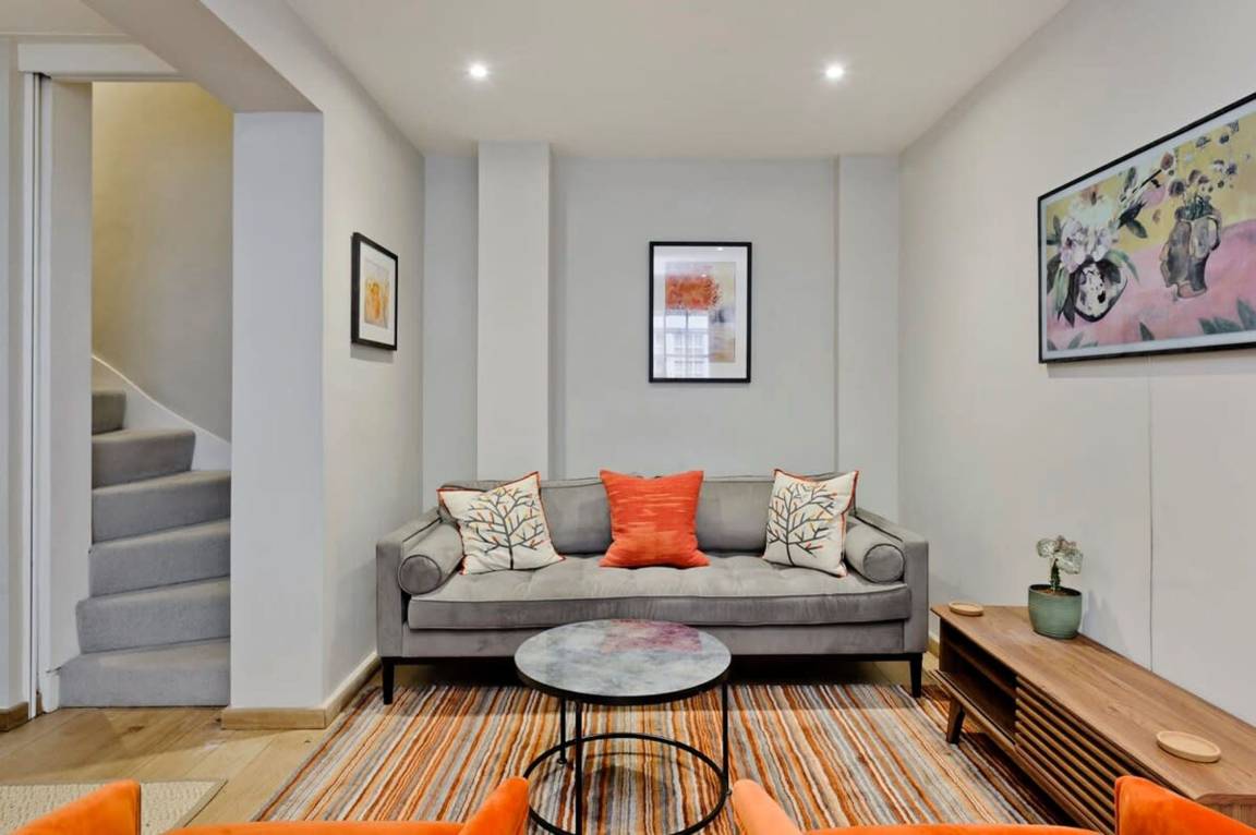House ∙ 2 Bedrooms ∙ 4 Guests - Fulham