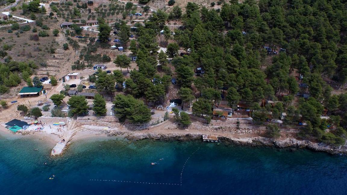 Camping ∙ 1 Bedroom ∙ 4 Guests - Stari Grad