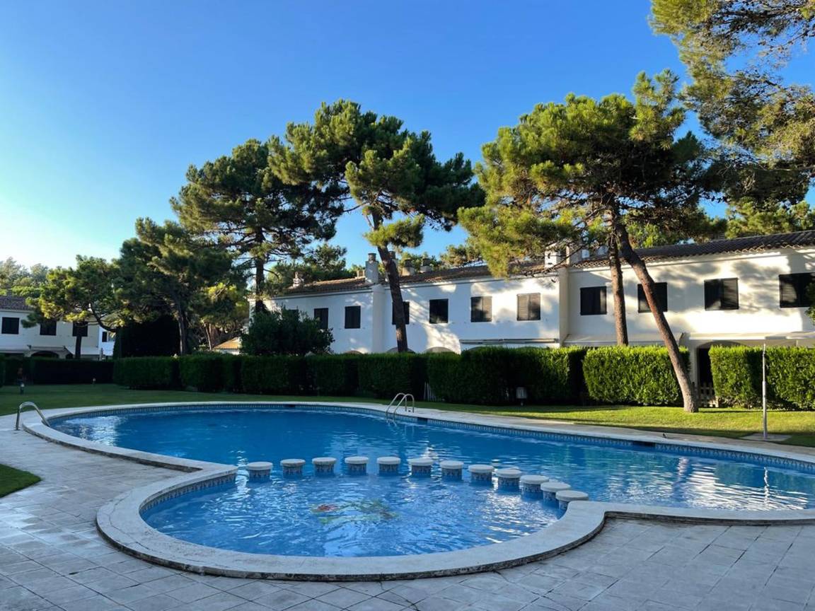 90 M² House ∙ 3 Bedrooms ∙ 6 Guests - Pals