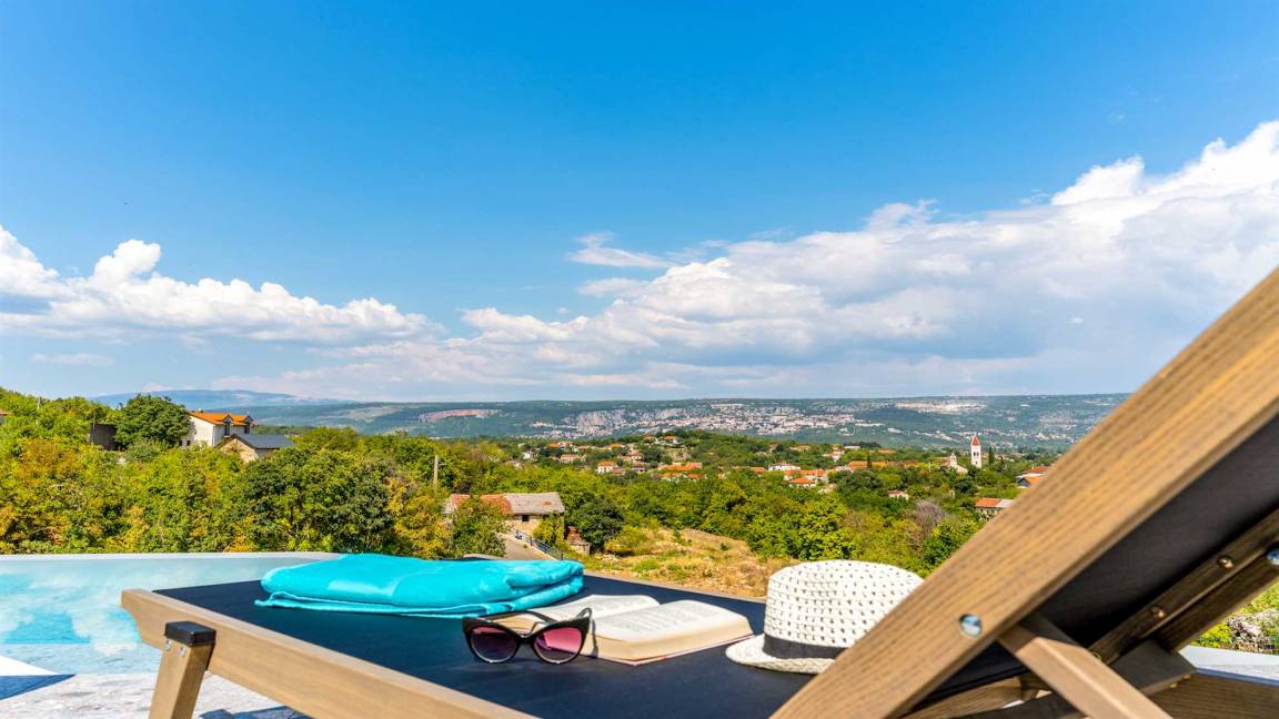 310 M² Villa ∙ 5 Chambres ∙ 12 Personnes - Imotski