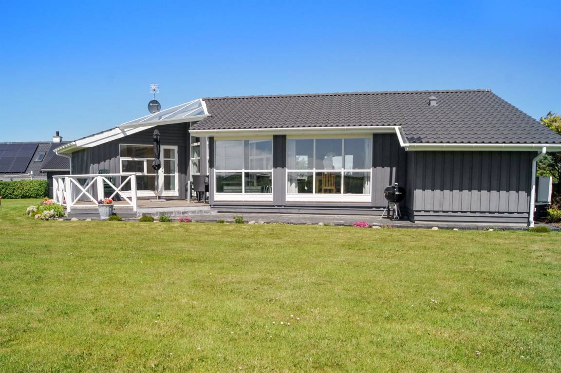 105 M² Ferienhaus ∙ 3 Schlafzimmer ∙ 6 Gäste - Løkken