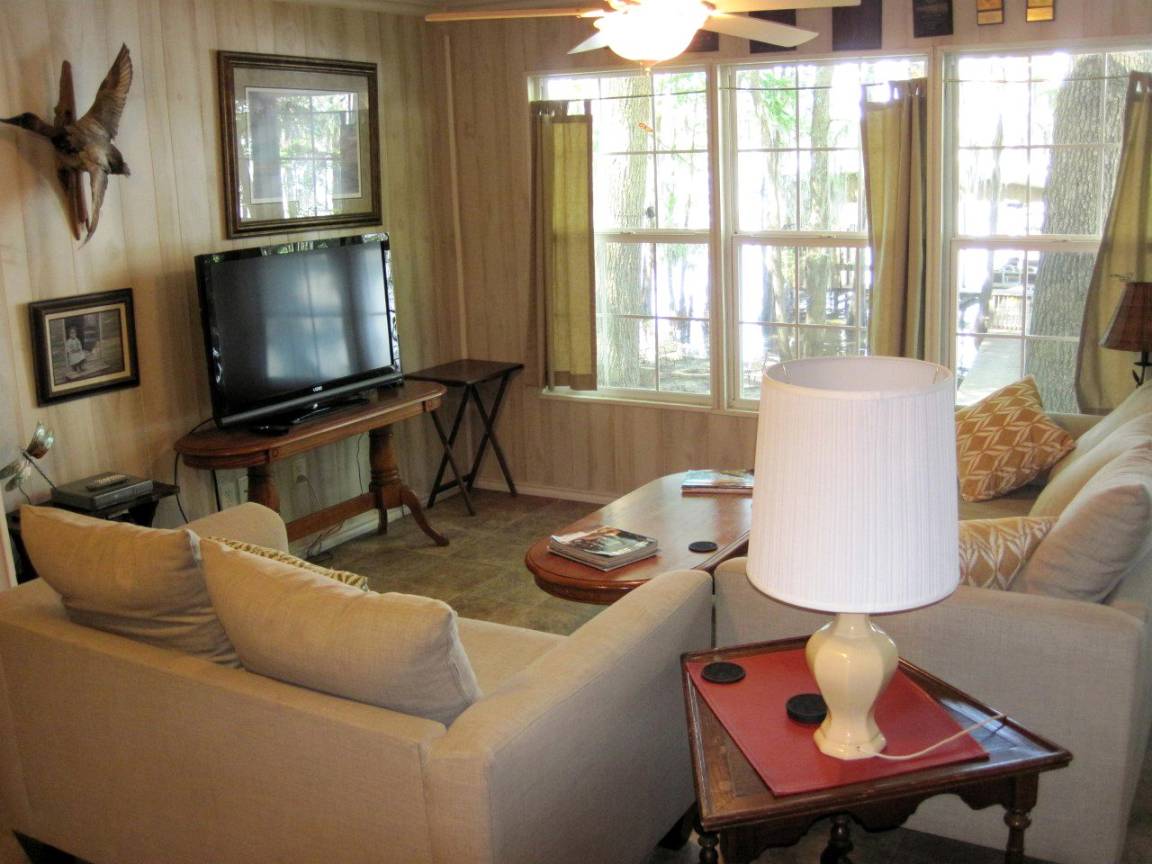 House ∙ 1 Bedroom ∙ 6 Guests - Caddo lake
