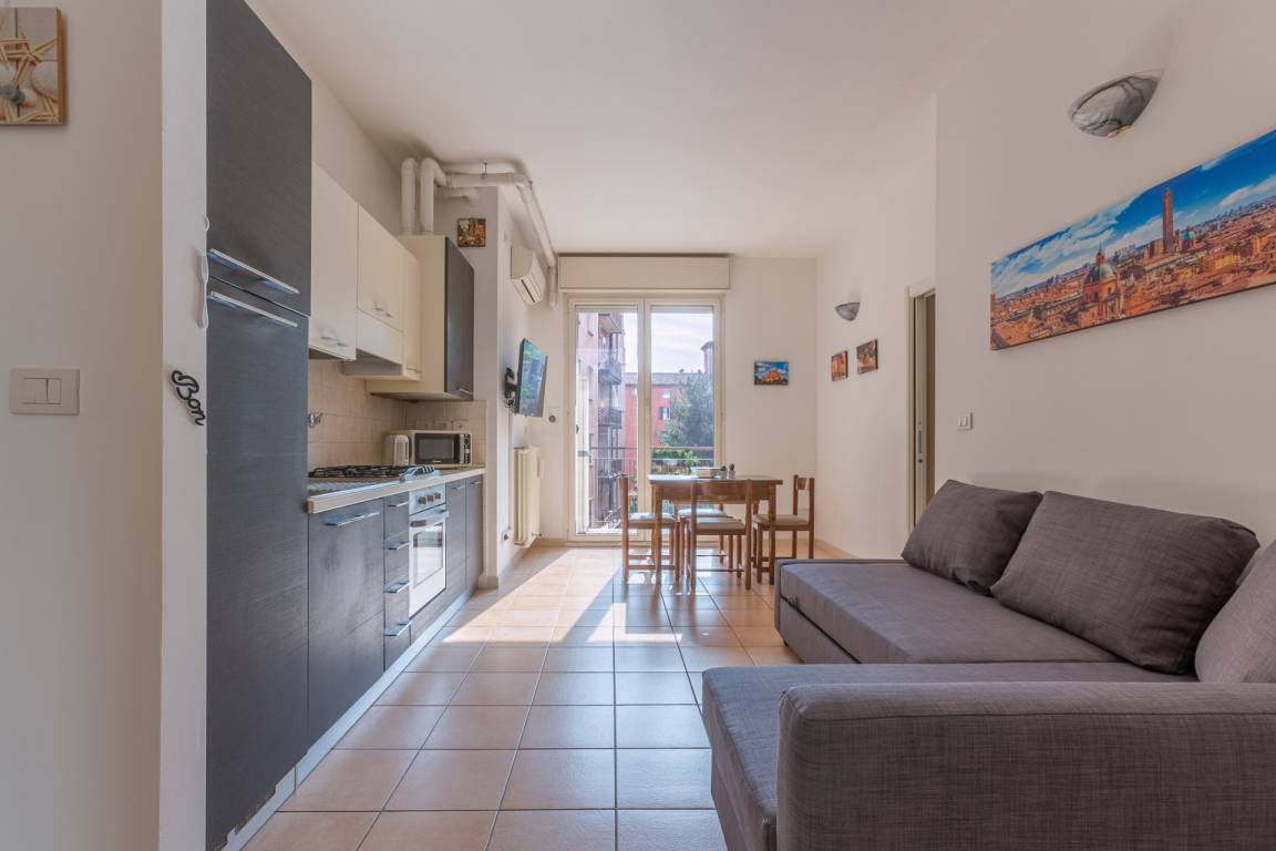 55 M² Apartamento ∙ 1 Habitación ∙ 4 Huéspedes - Bologna