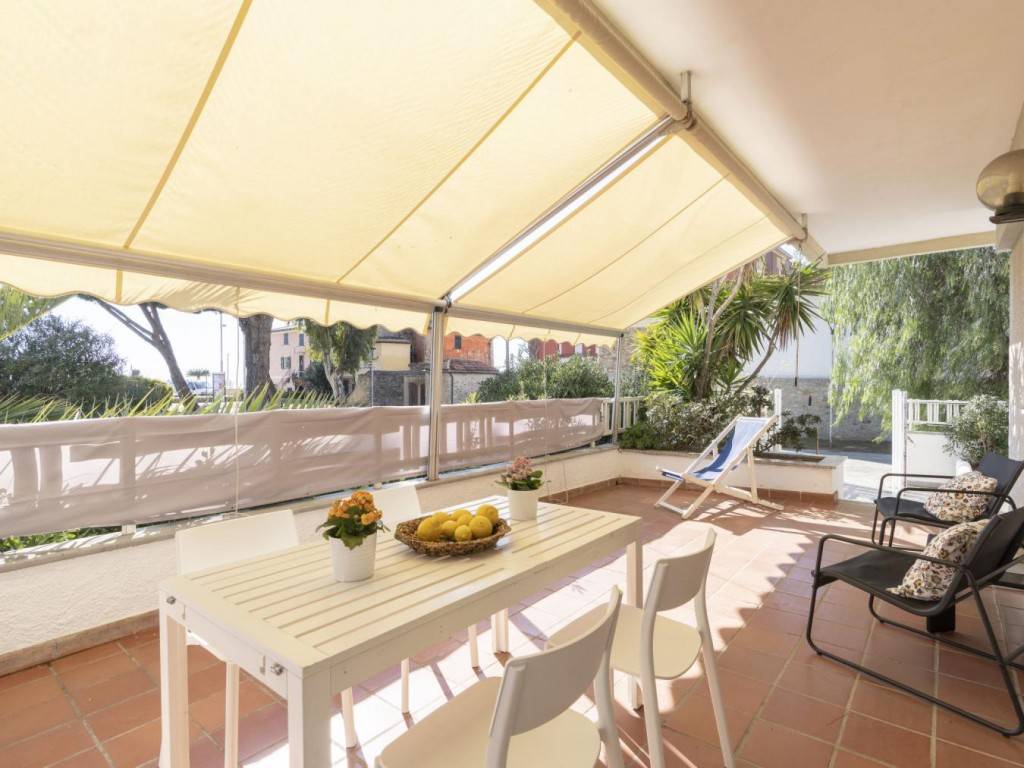 80 M² Ferienwohnung ∙ 2 Schlafzimmer ∙ 6 Gäste - Laigueglia