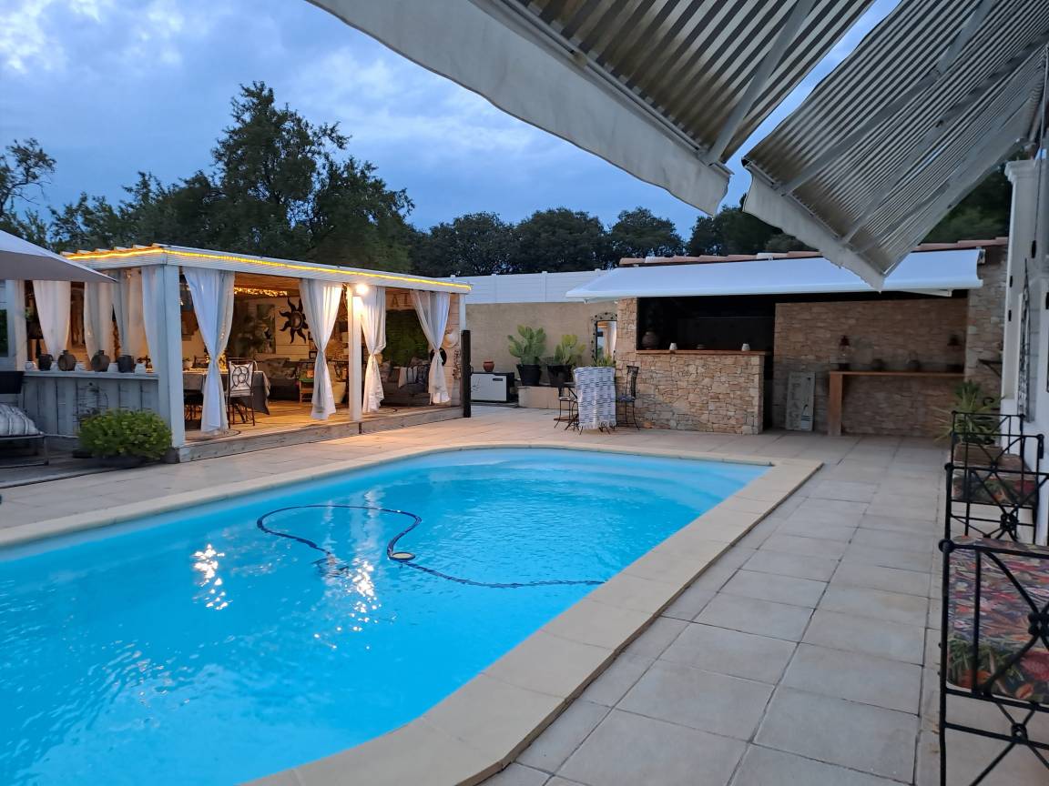 150 M² Villa ∙ 3 Chambres ∙ 6 Personnes - Pont du Gard