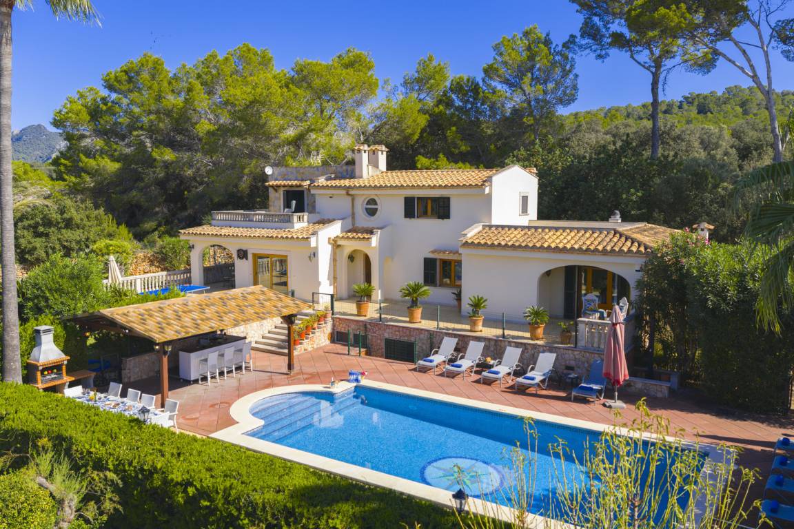 400 M² Villa ∙ 5 Habitaciones ∙ 10 Huéspedes - Alcudia