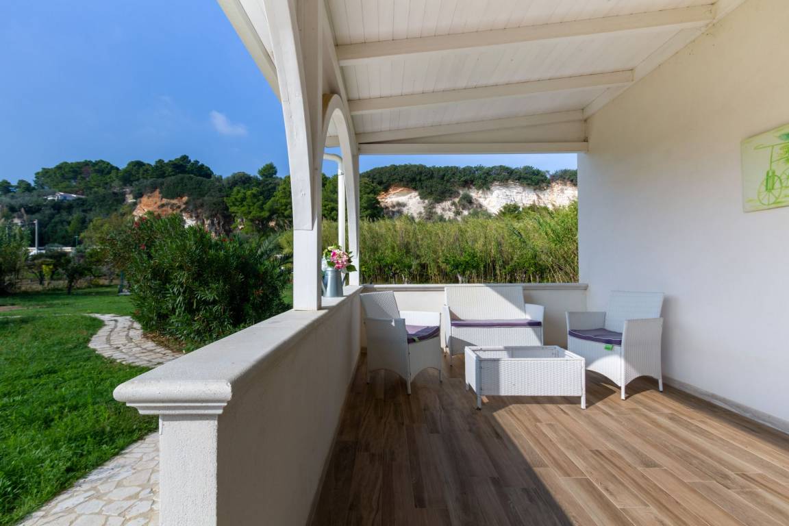 27 M² House ∙ 1 Bedroom ∙ 4 Guests - Vieste
