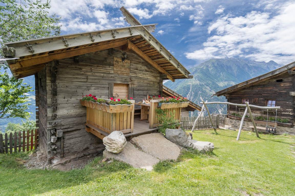 55 M² Ferienhaus ∙ 2 Schlafzimmer ∙ 4 Gäste - Partschins