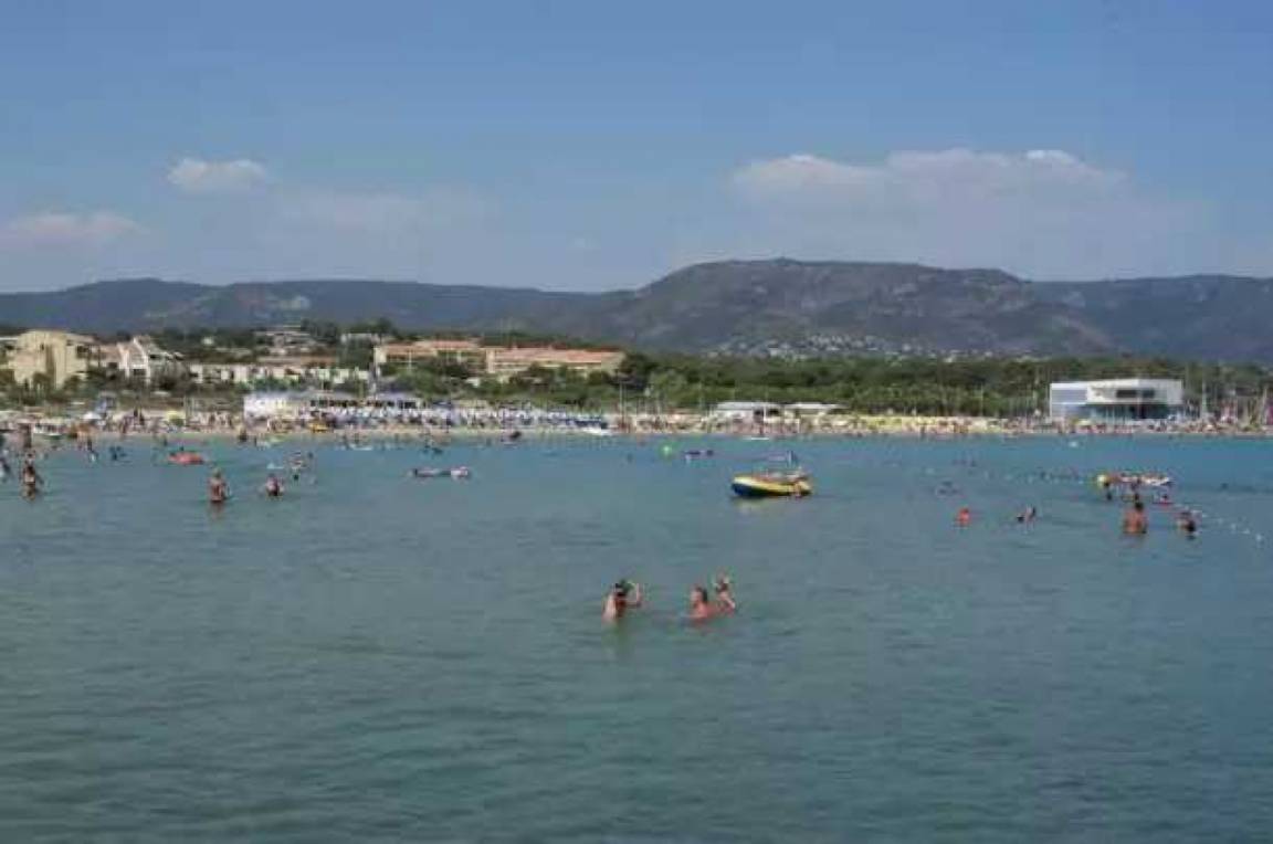 24 M² Camping ∙ 2 Chambres ∙ 4 Personnes - Île du Levant