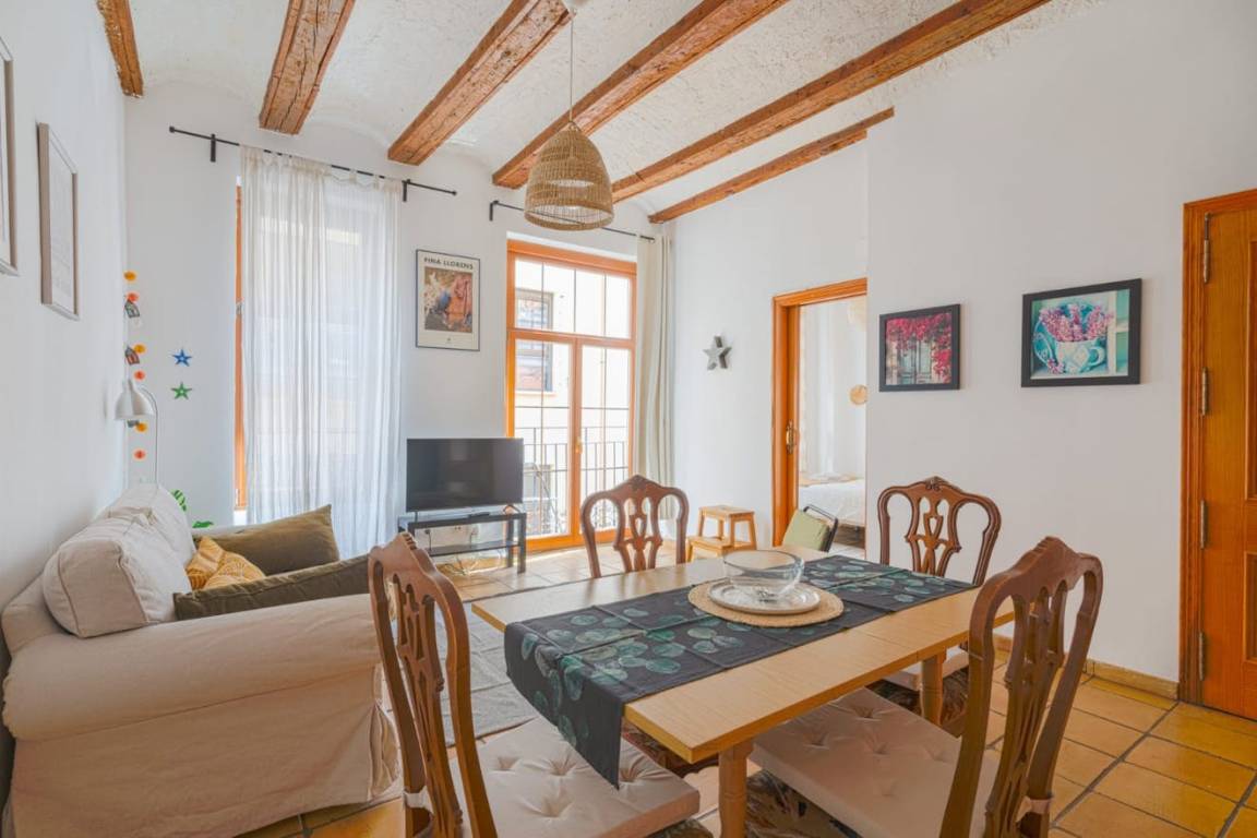 70 M² Apartamento ∙ 2 Habitaciones ∙ 3 Huéspedes - Alboraya