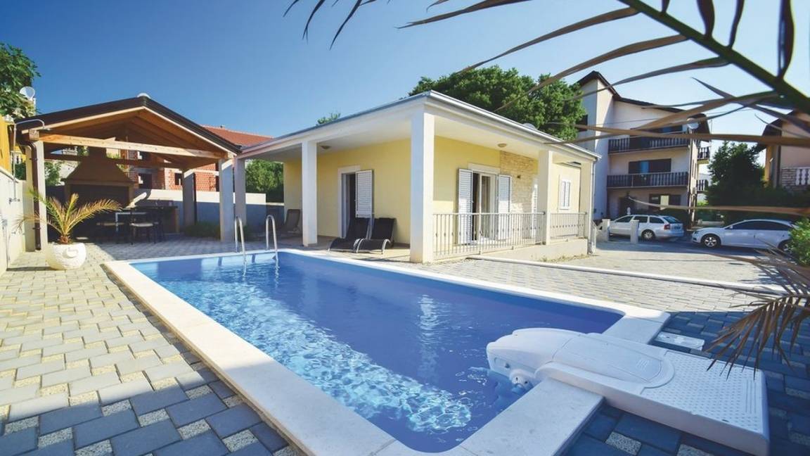 56 M² Ferienhaus ∙ 2 Schlafzimmer ∙ 6 Gäste - Vodice