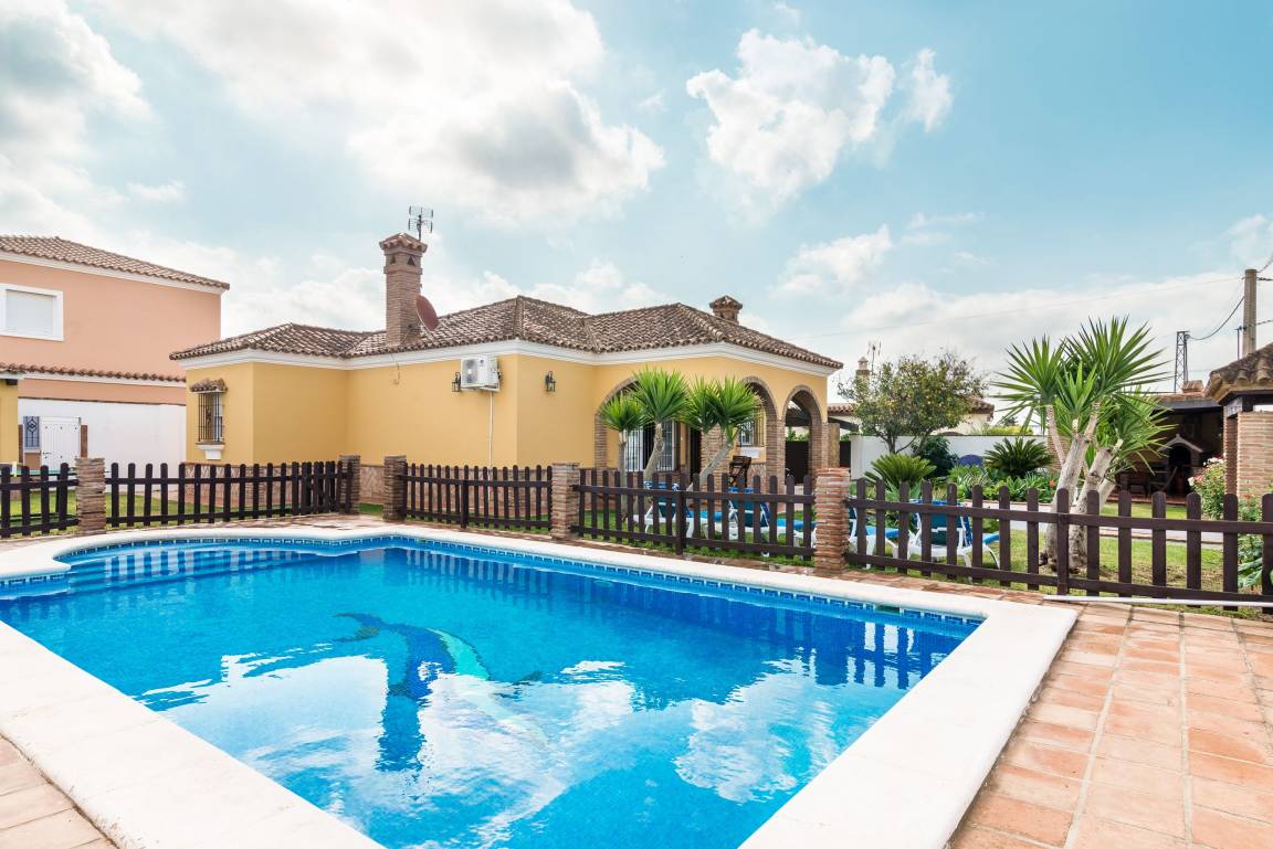 110 M² Ferienhaus ∙ 3 Schlafzimmer ∙ 6 Gäste - Conil de la Frontera