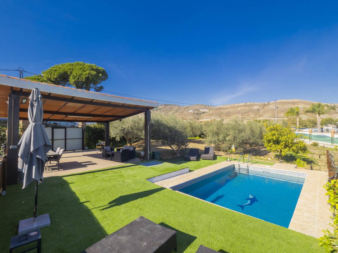 65 M² Cottage ∙ 2 Bedrooms ∙ 4 Guests - Malaga