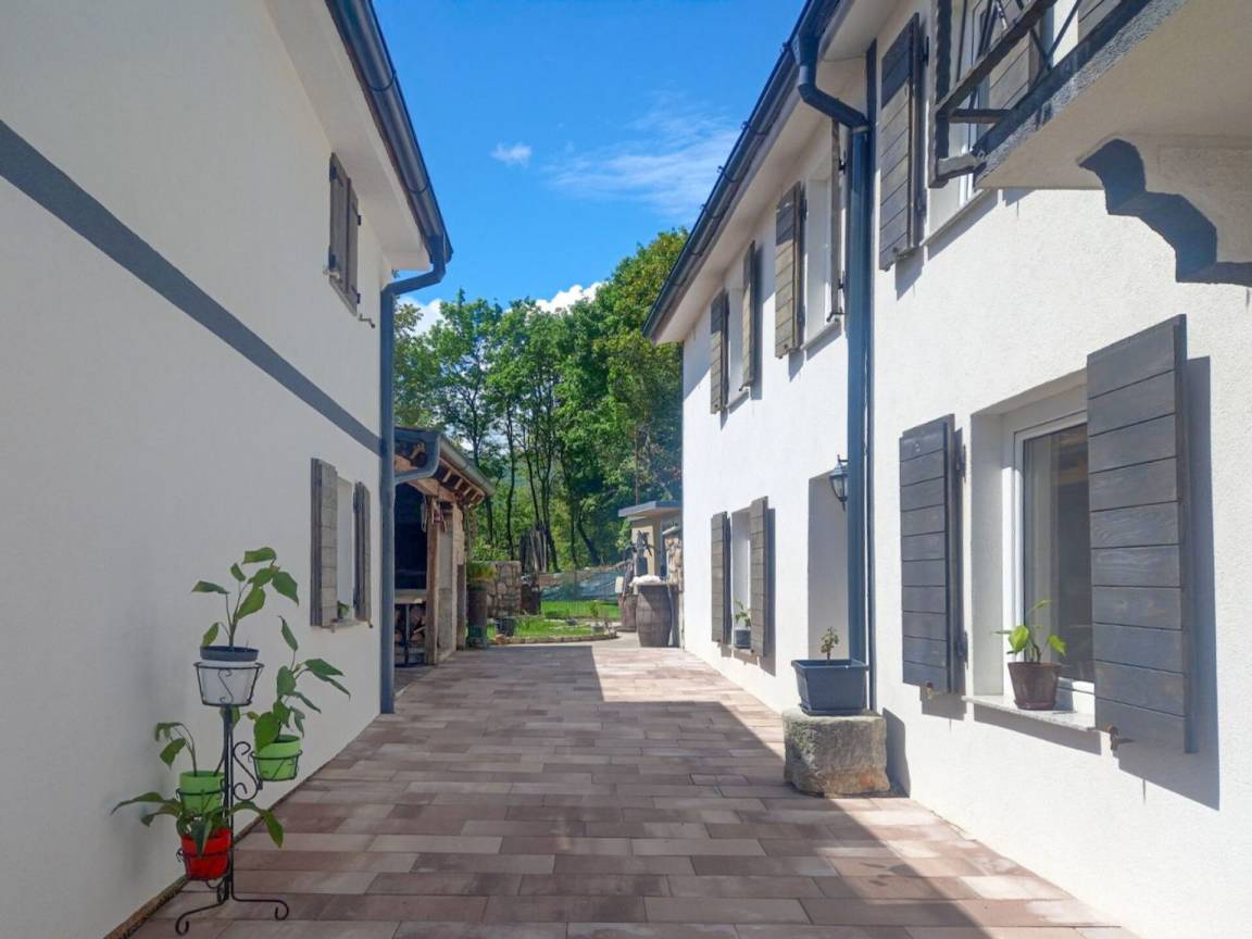 70 M² House ∙ 2 Bedrooms ∙ 5 Guests - Opatija