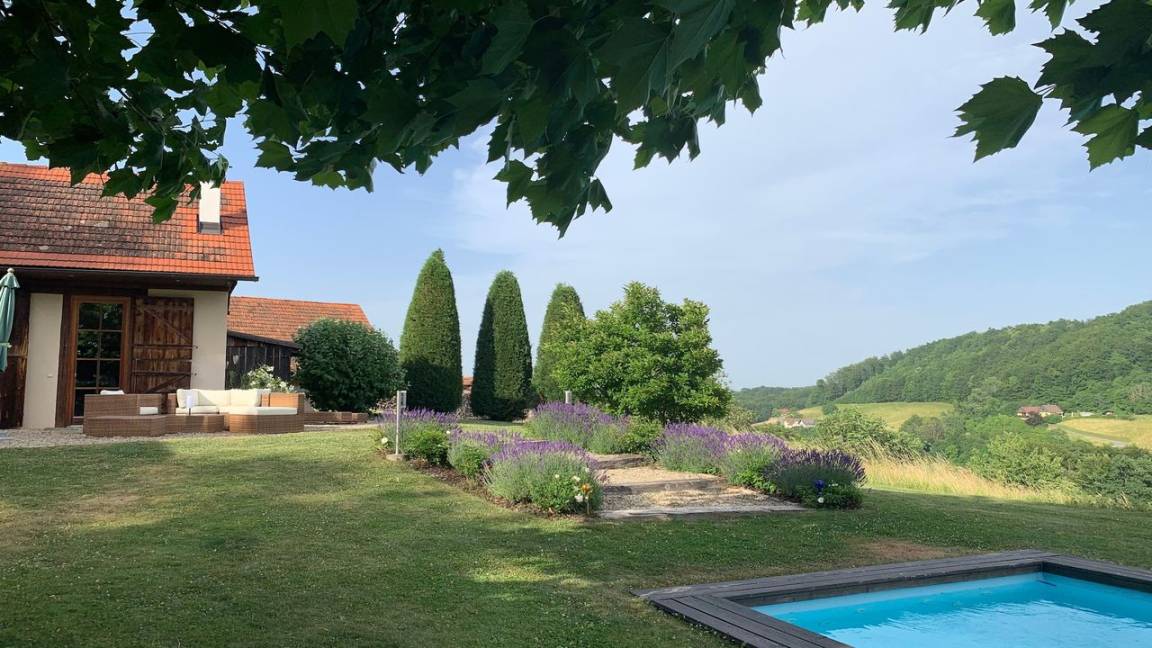 250 M² Ferienhaus ∙ 3 Schlafzimmer ∙ 6 Gäste - Bad Gleichenberg