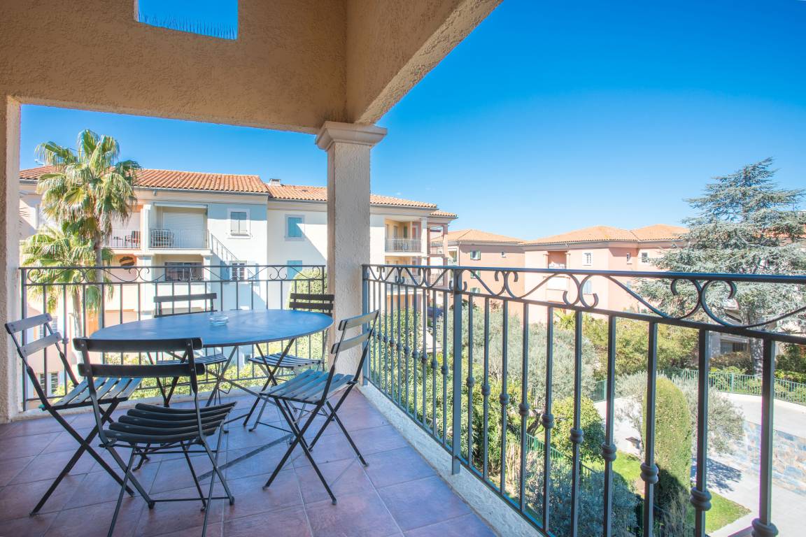 82 M² Appartement ∙ 3 Chambres ∙ 5 Personnes - Sainte-Maxime