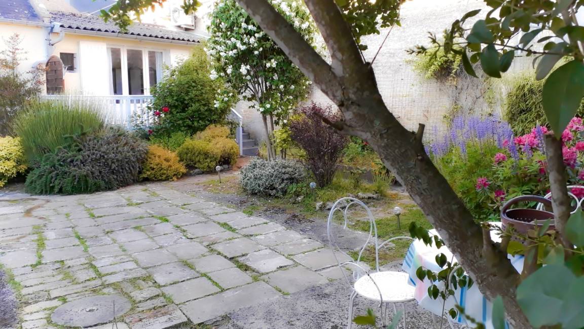 25 M² Huis ∙ 1 Slaapkamer ∙ 2 Gasten - Courseulles-sur-Mer