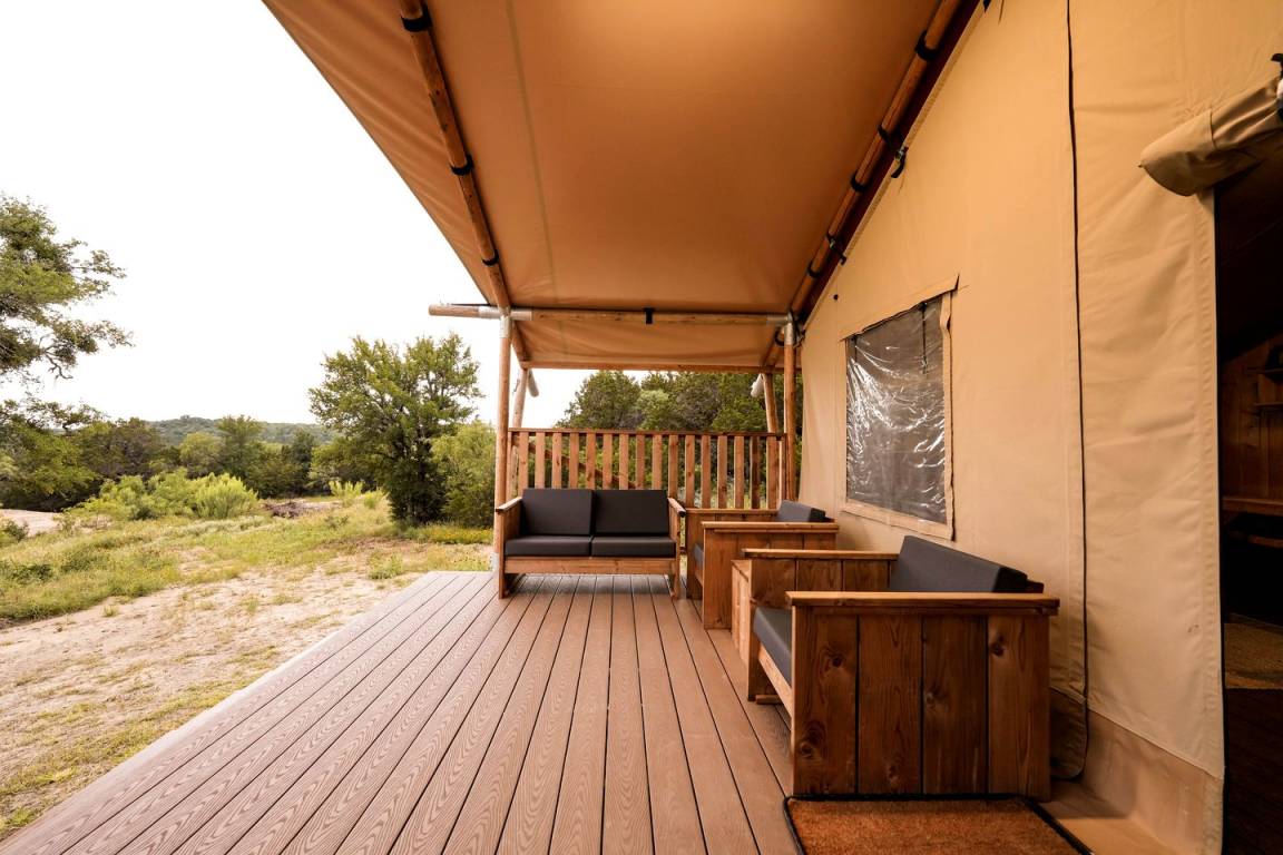 Camping ∙ 2 Bedrooms ∙ 5 Guests - Texas