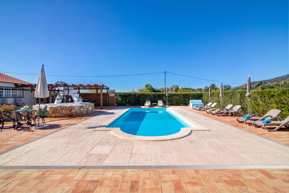 360 M² Huis ∙ 6 Slaapkamers ∙ 14 Gasten - Olhão