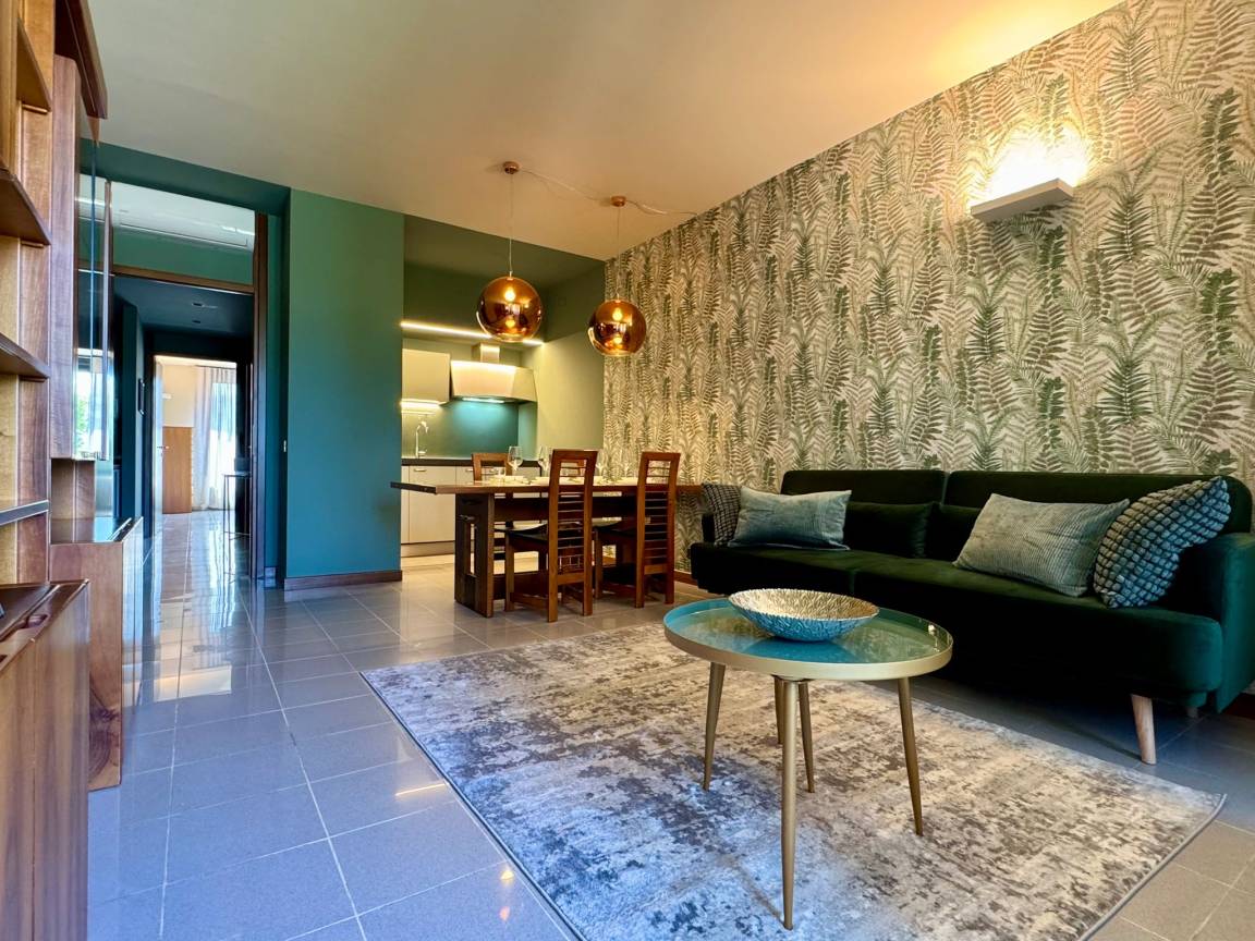 70 M² Apartamento ∙ 1 Habitación ∙ 2 Huéspedes - Alba, CN