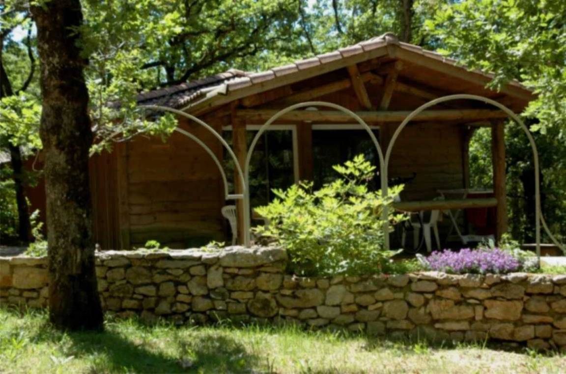 30 M² Chalet ∙ 2 Bedrooms ∙ 5 Guests - Saint-Cirq-Lapopie