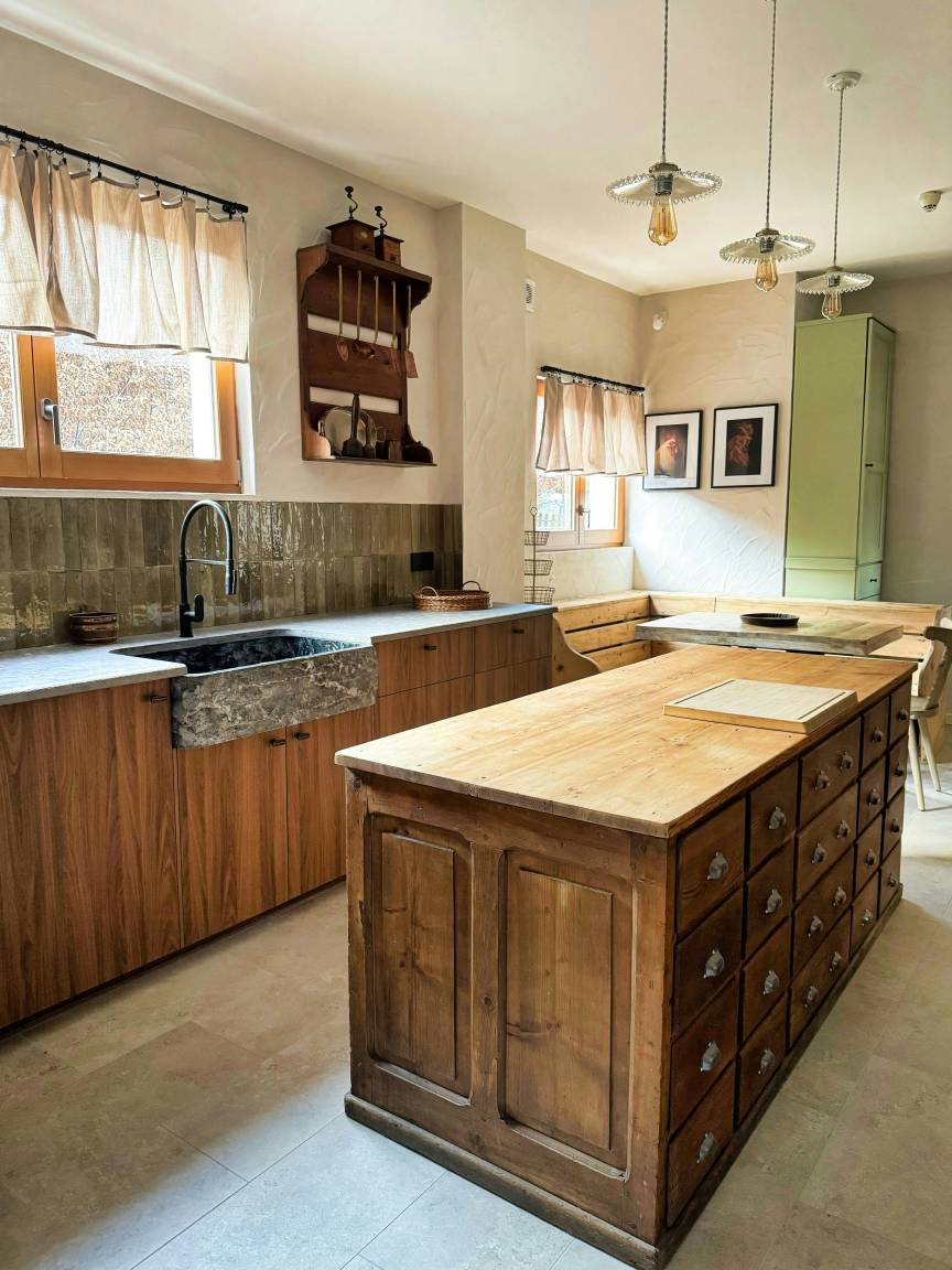 490 M² Maison De Vacances ∙ 12 Chambres ∙ 22 Personnes - Aigueblanche