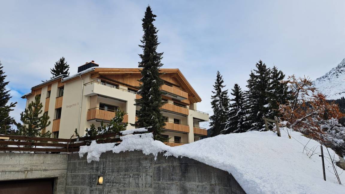 80 M² Apartment ∙ 2 Bedrooms ∙ 5 Guests - Lenzerheide