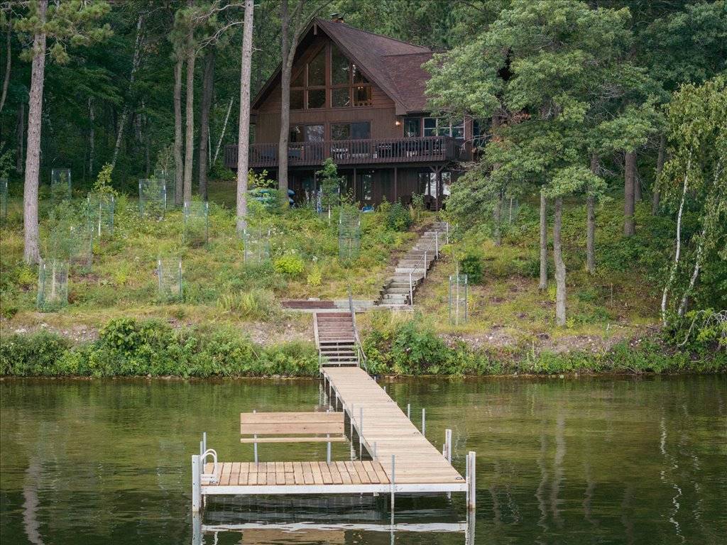 Cabin ∙ 4 Bedrooms ∙ 12 Guests - Nisswa, MN