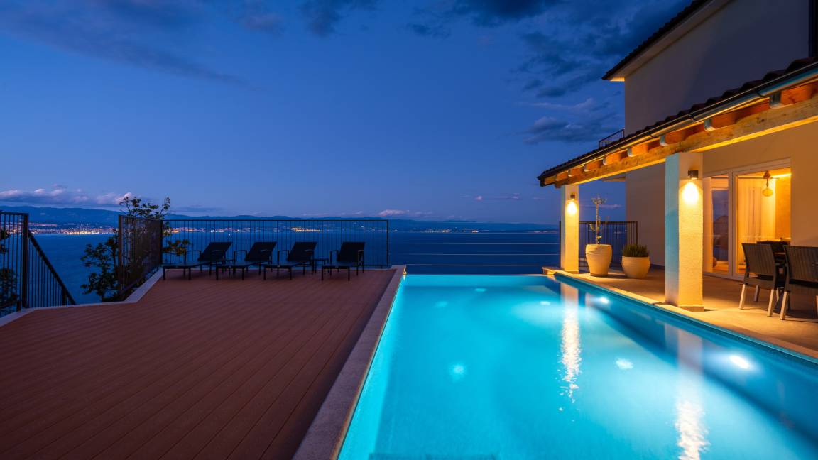 250 M² Villa Vacanza ∙ 4 Camere Da Letto ∙ 8 Ospiti - Medveja