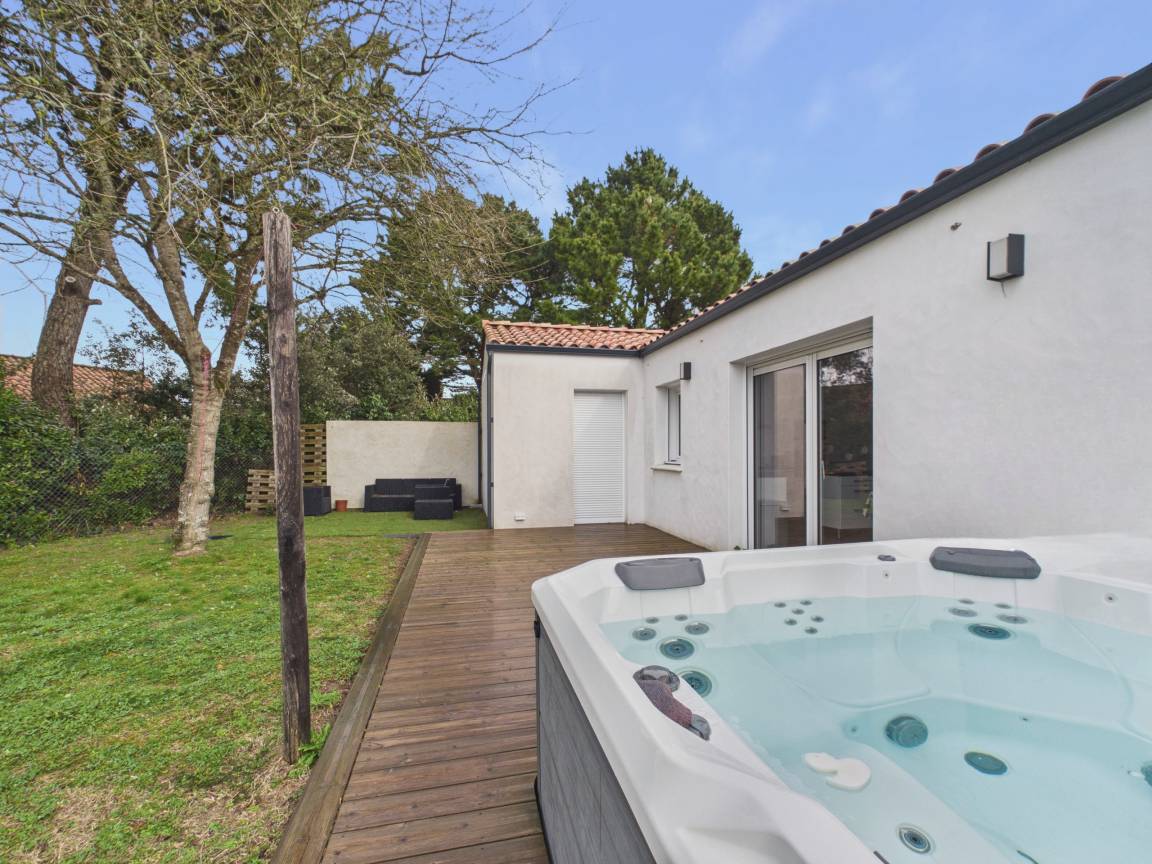100 M² House ∙ 3 Bedrooms ∙ 6 Guests - Saint-Jean-de-Monts