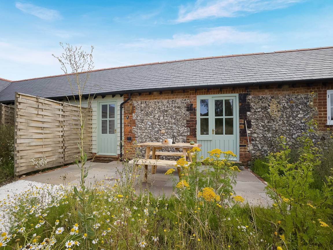 Cottage ∙ 1 Bedroom ∙ 2 Guests - Faversham