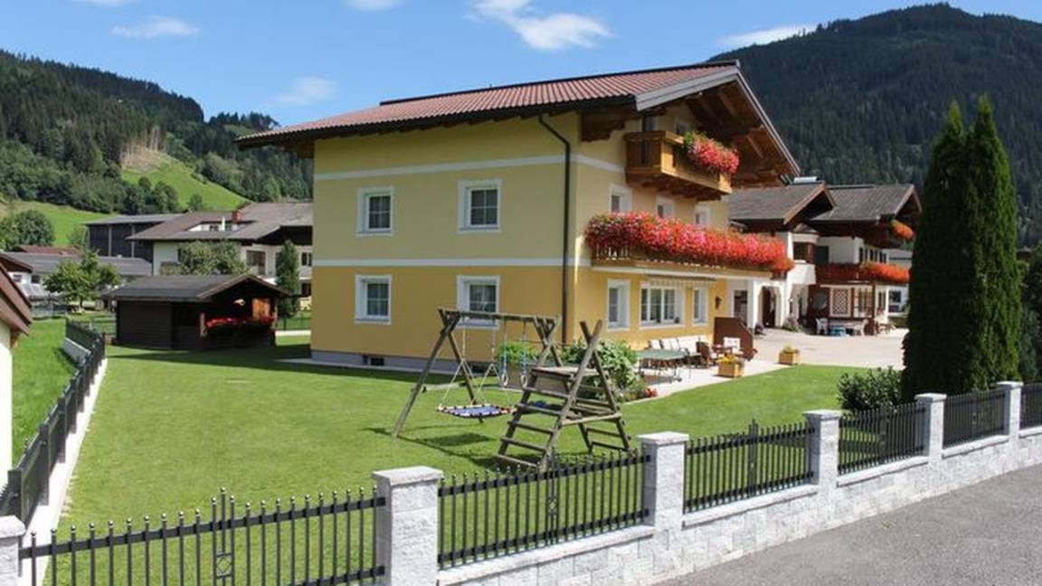 20 M² Hotel ∙ 1 Bedroom ∙ 2 Guests - Filzmoos