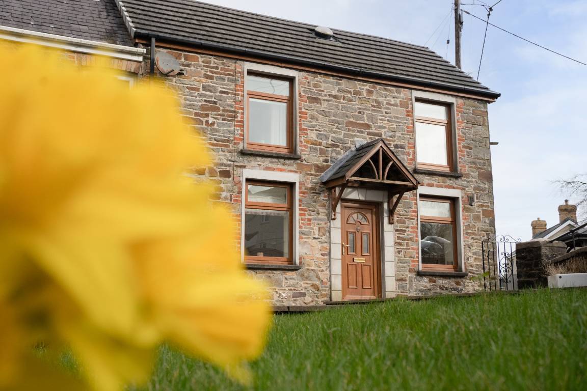 85 M² Cottage ∙ 3 Bedrooms ∙ 4 Guests - Burry Port