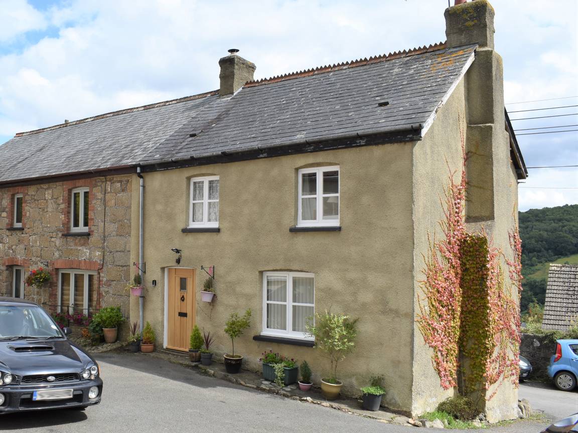 Cottage ∙ 2 Bedrooms ∙ 4 Guests - Exeter