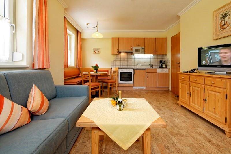 50 M² Ferienwohnung ∙ 1 Schlafzimmer ∙ 4 Gäste - Pertisau