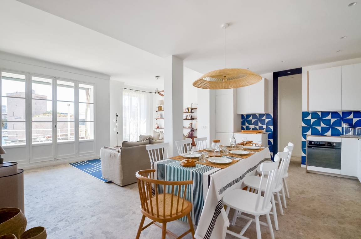 105 M² Apartment ∙ 4 Bedrooms ∙ 8 Guests - Marseille