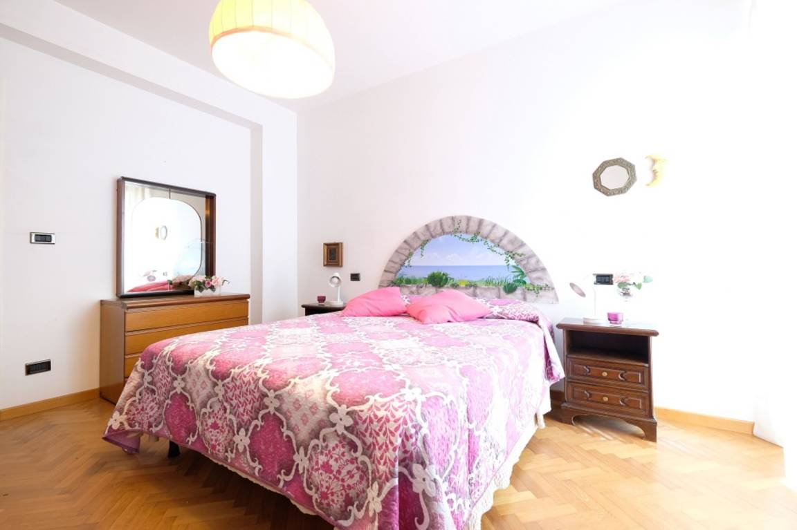 65 M² Appartamento ∙ 3 Camere Da Letto ∙ 6 Ospiti - Pineto