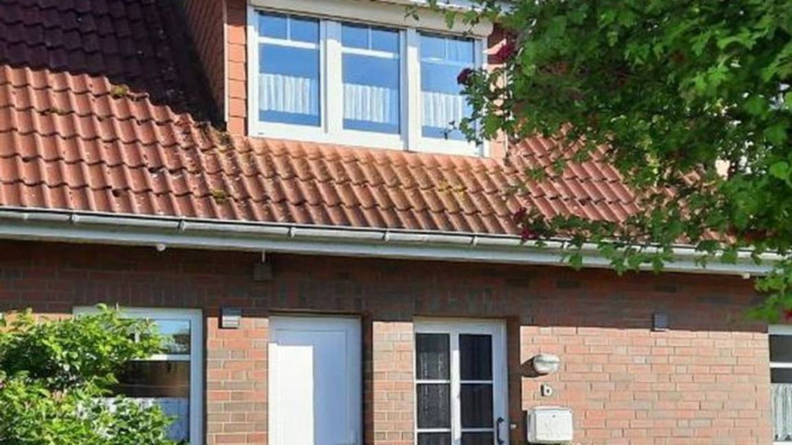 70 M² Ferienhaus ∙ 2 Schlafzimmer ∙ 4 Gäste - Neuharlingersiel