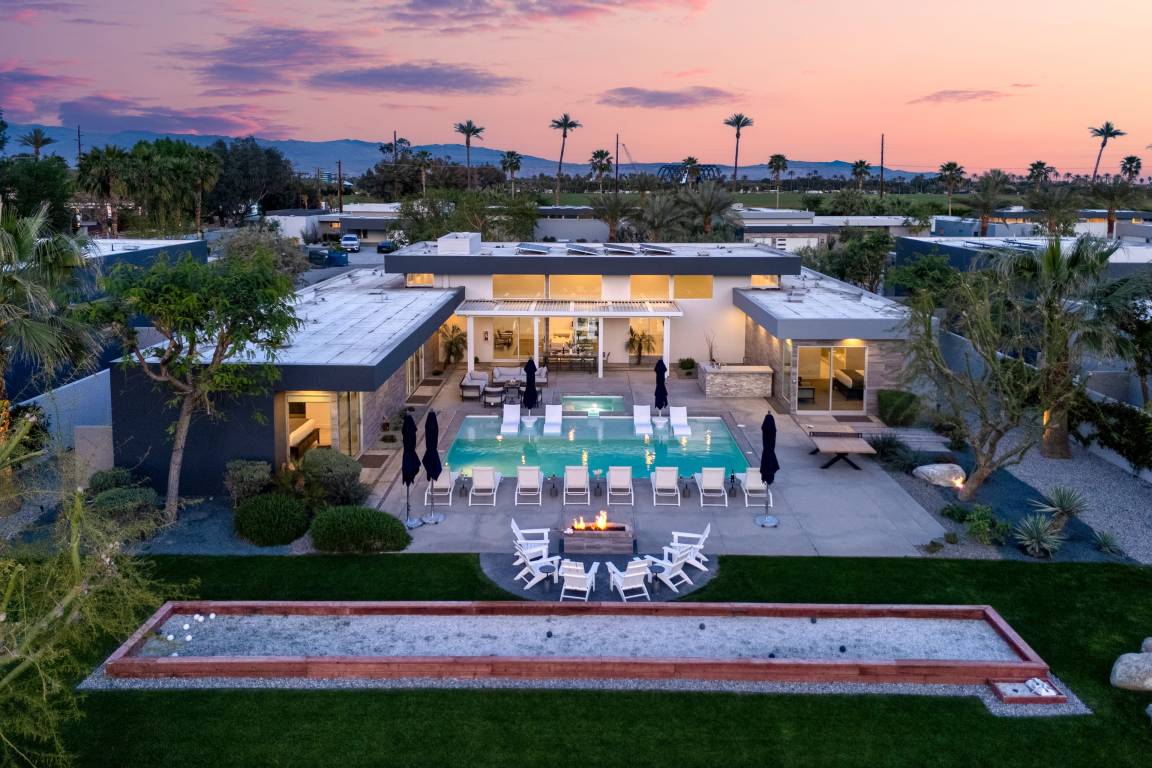 3599 M² Villa ∙ 11 Bedrooms ∙ 28 Guests - Kaliforniya