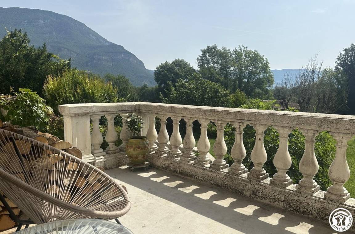 58 M² Gîte ∙ 1 Chambre ∙ 2 Personnes - Ain