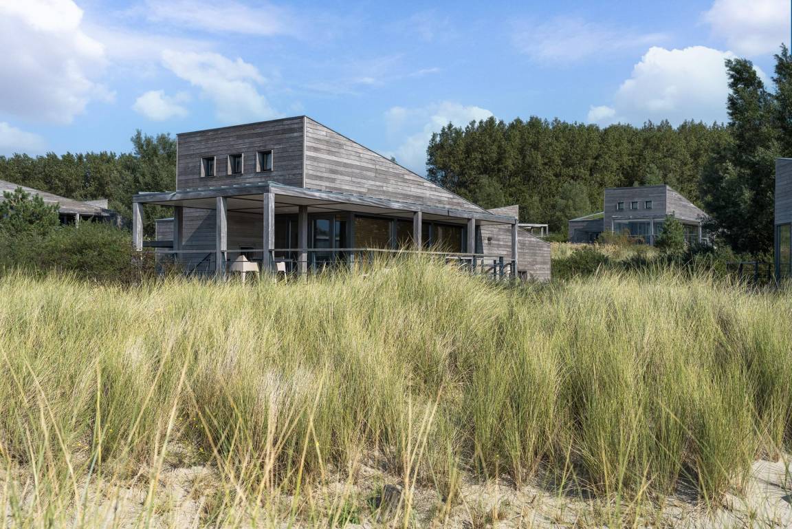 127 M² Bungalow ∙ 2 Slaapkamers ∙ 4 Gasten - Renesse