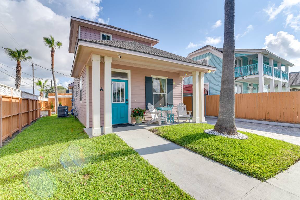 82 M² House ∙ 2 Bedrooms ∙ 7 Guests - Galveston, TX